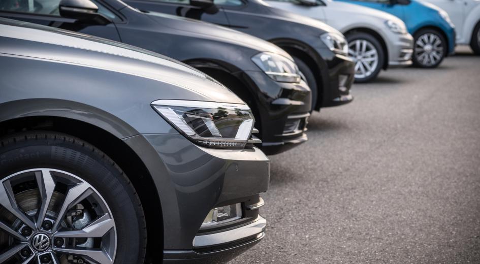 Automakers’ Flip-Flop on CAFE Standards Kicks Car Buyers to the Curb ...