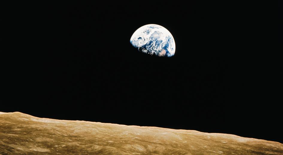 Half a Century Ago, Apollo 8 Gave Mankind a Christmas to Remember | The ...