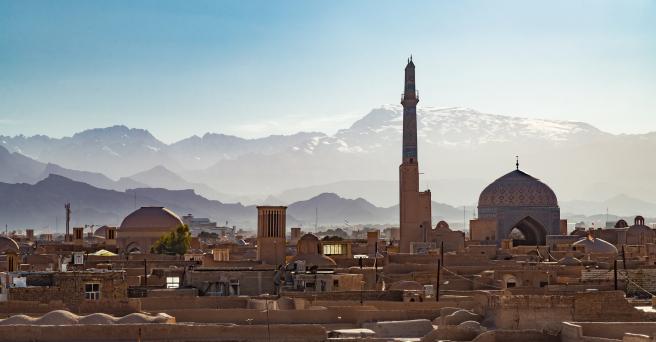 Sand, Blood and Oil: 7 Movies That Try to Explain Iran and the Middle ...