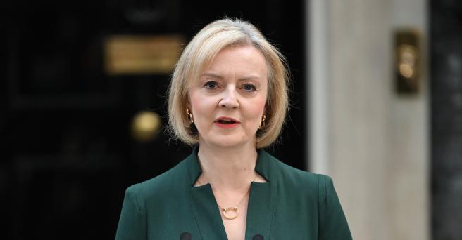 Liz Truss Lesson for Conservatives: Never Surrender to Left | The ...